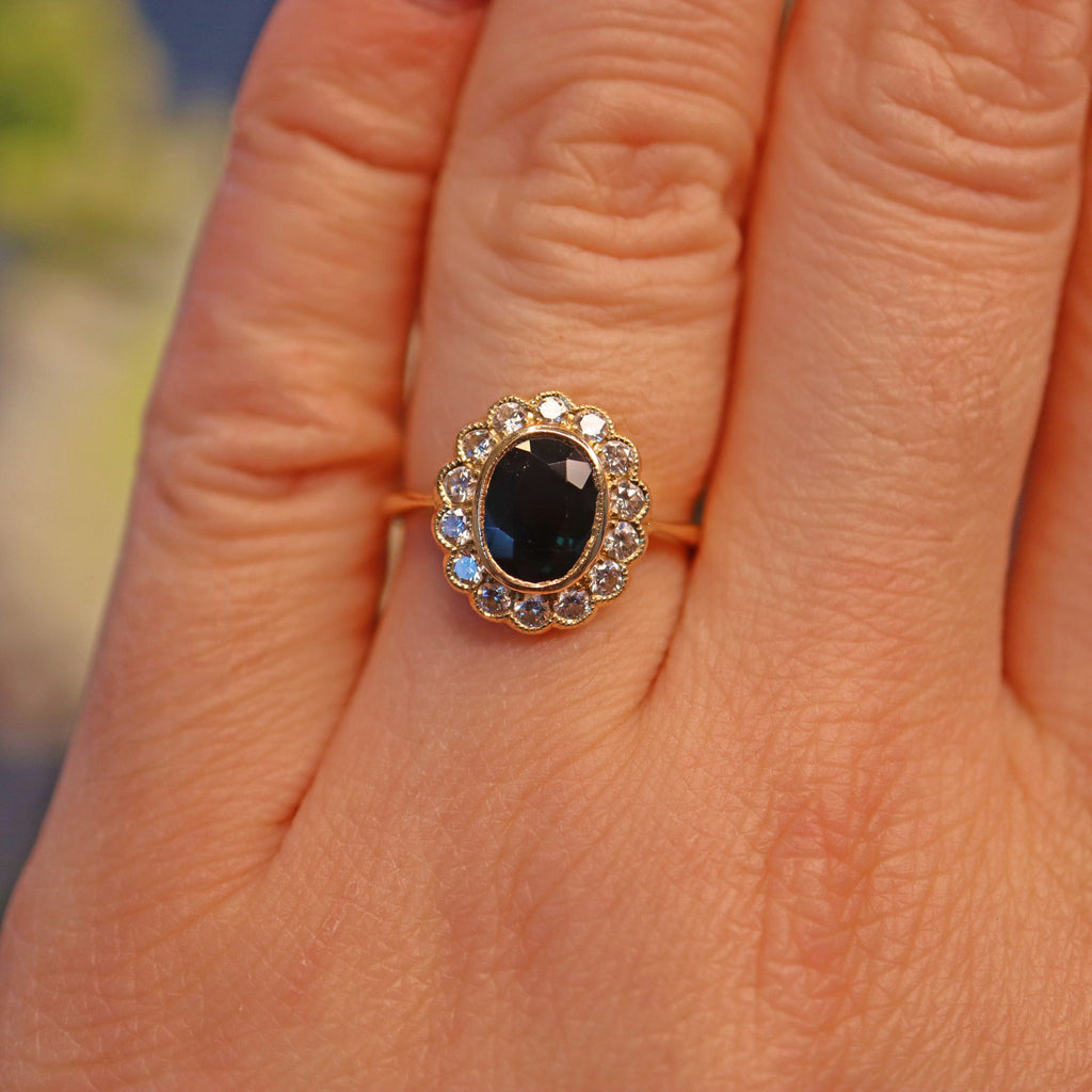 VINTAGE SAPPHIRE & DIAMOND BEZEL CLUSTER RING – Ellibelle Jewellery